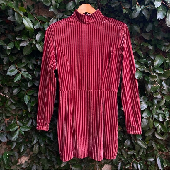 House of CB | Dresses | House Of Cb London Casadei Rose Velvet Striped ...